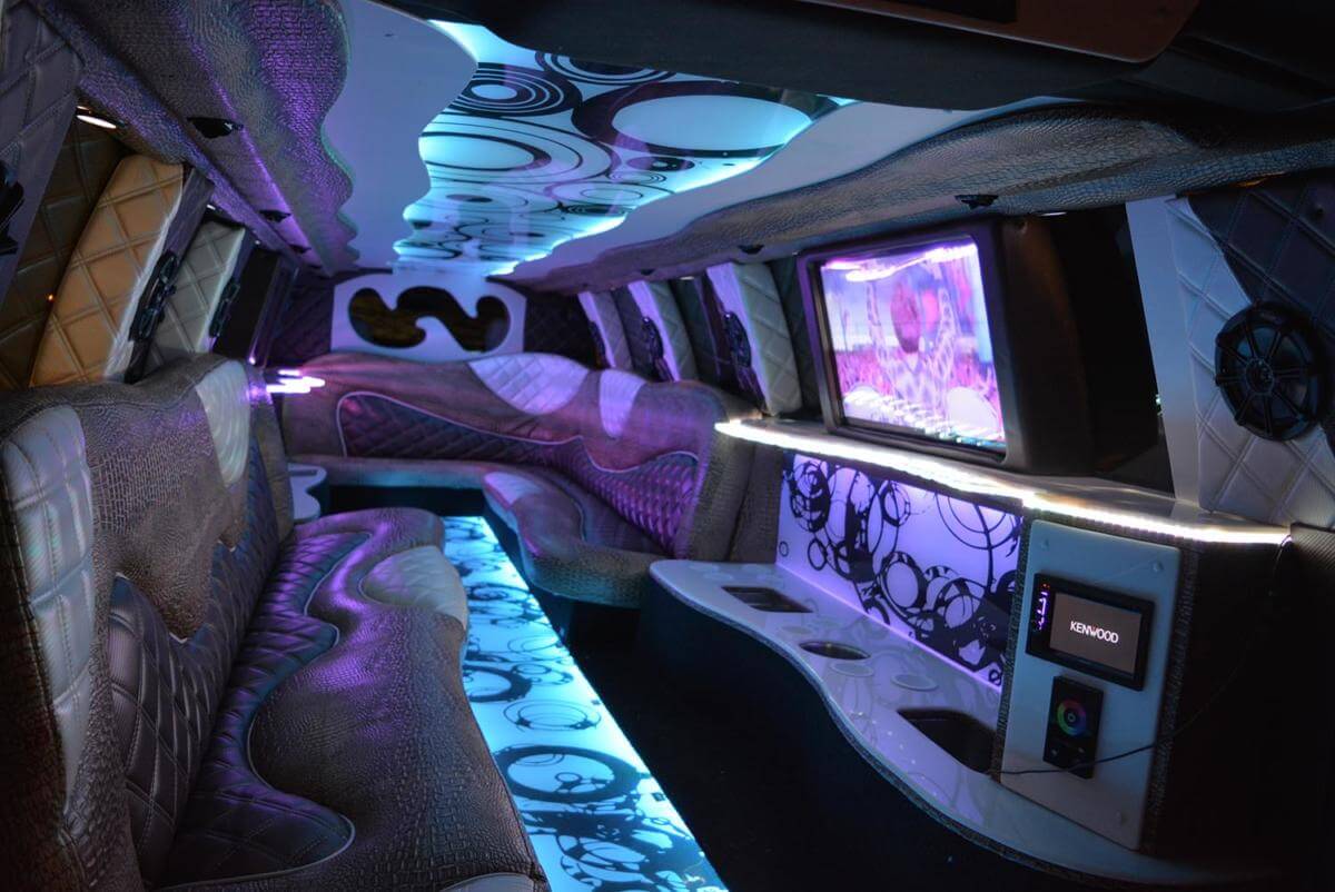 Cadillac Escalade - Avital Chicago Party Bus