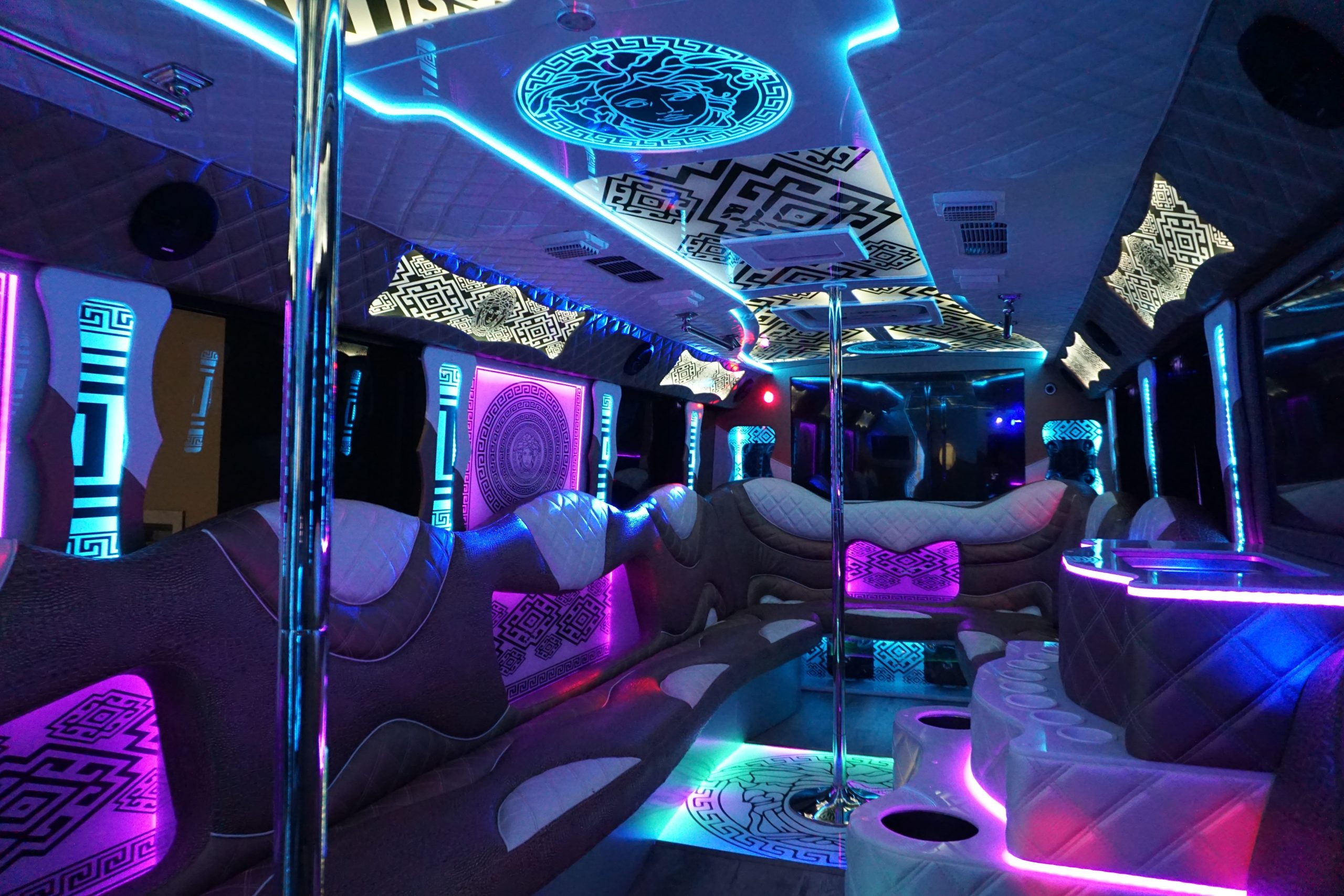 Versace Edition - Avital Chicago Party Bus
