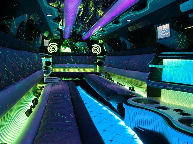 Hummer H2 Double Axle - Avital Chicago Party Bus